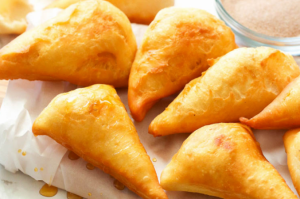 Sopapillas Are Crispy, Airy, Delicious Deep Fried Pastries - Kitchen ...