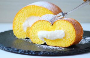 Swiss Roll Cake In a Frying Pan - Kitchen Cookbook