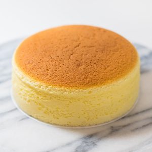 Fluffy, Jiggly Japanese Cheesecake - Kitchen Cookbook
