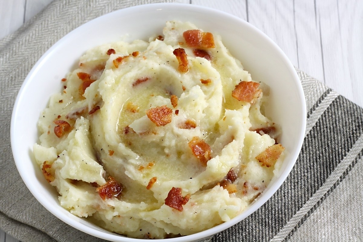 Bacon Mashed Potatoes - Kitchen Cookbook