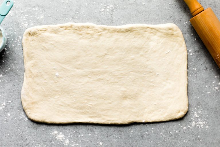 Simple Bread Dough Recipe - Kitchen Cookbook
