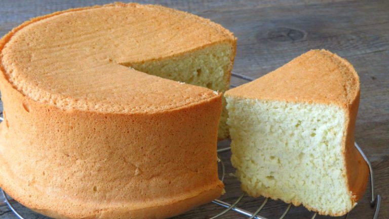 Fluffy Genoise Sponge Cake - Kitchen Cookbook
