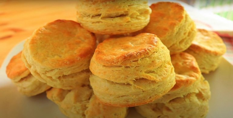 A Perfect Golden Brown Crusty Biscuits - Kitchen Cookbook