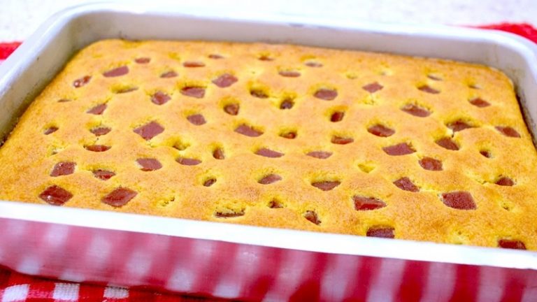 Mixed Fruits Sheet Cake - Kitchen Cookbook