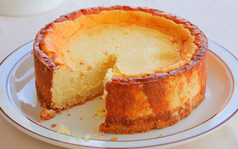Super Delicious Light Cheesecake - Kitchen Cookbook