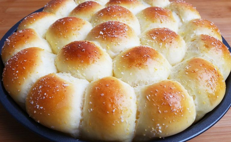 Fluffy Bubble Bread Buns - Kitchen Cookbook